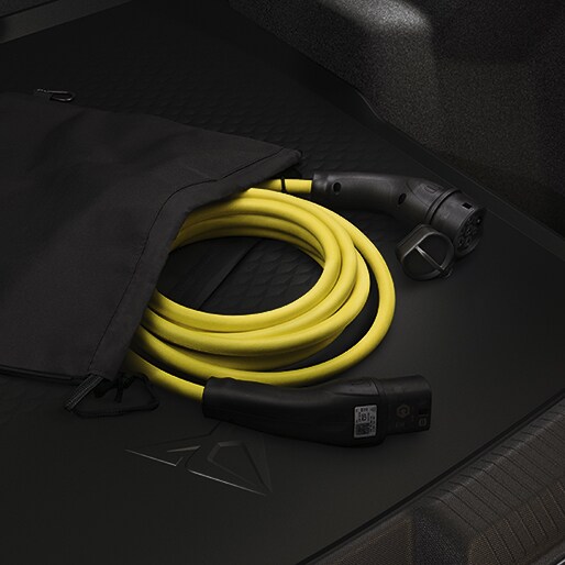 Public Hybrid & EV Charging Stations | CUPRA